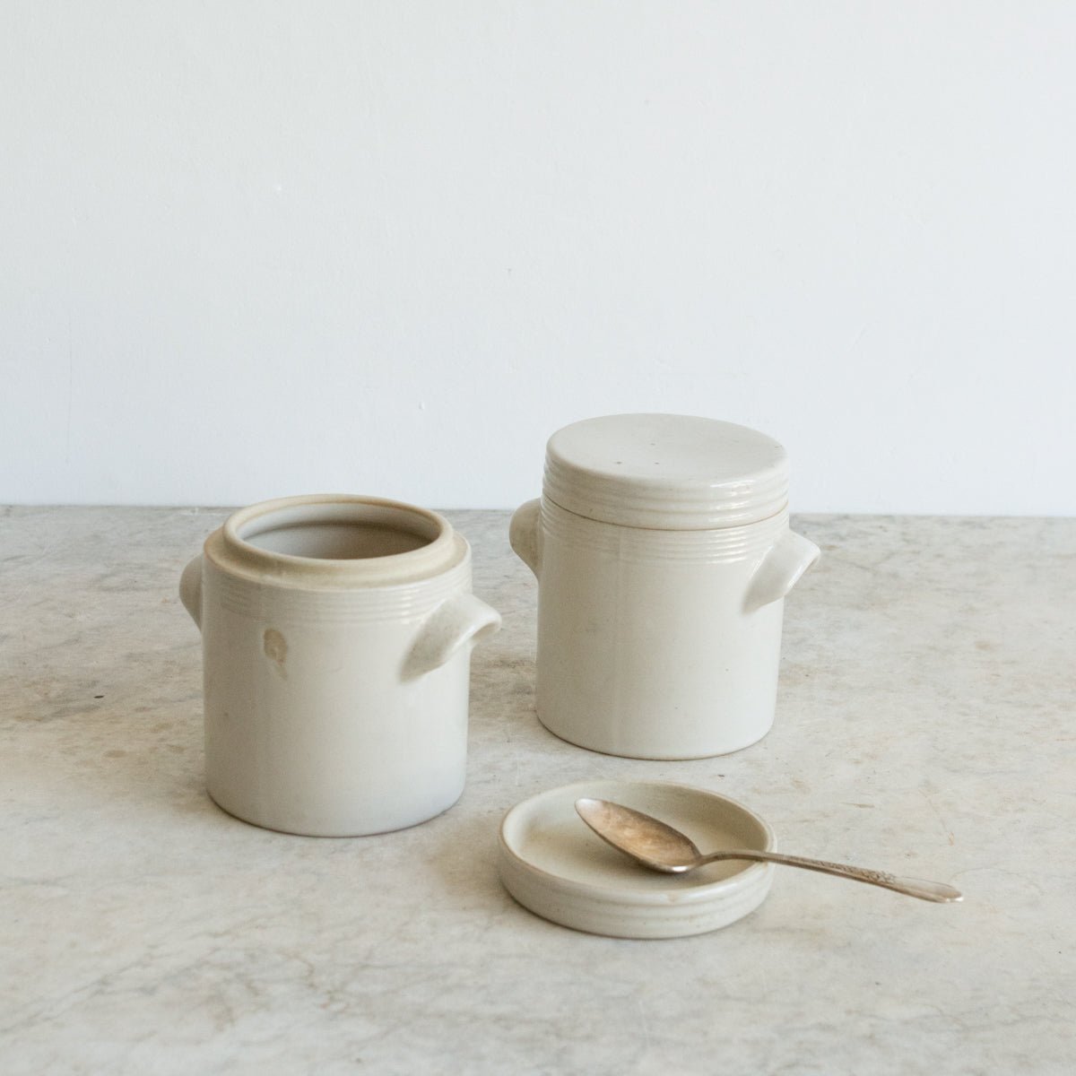 Petite Stoneware Crock with Lid - the french kitchen - elsie green